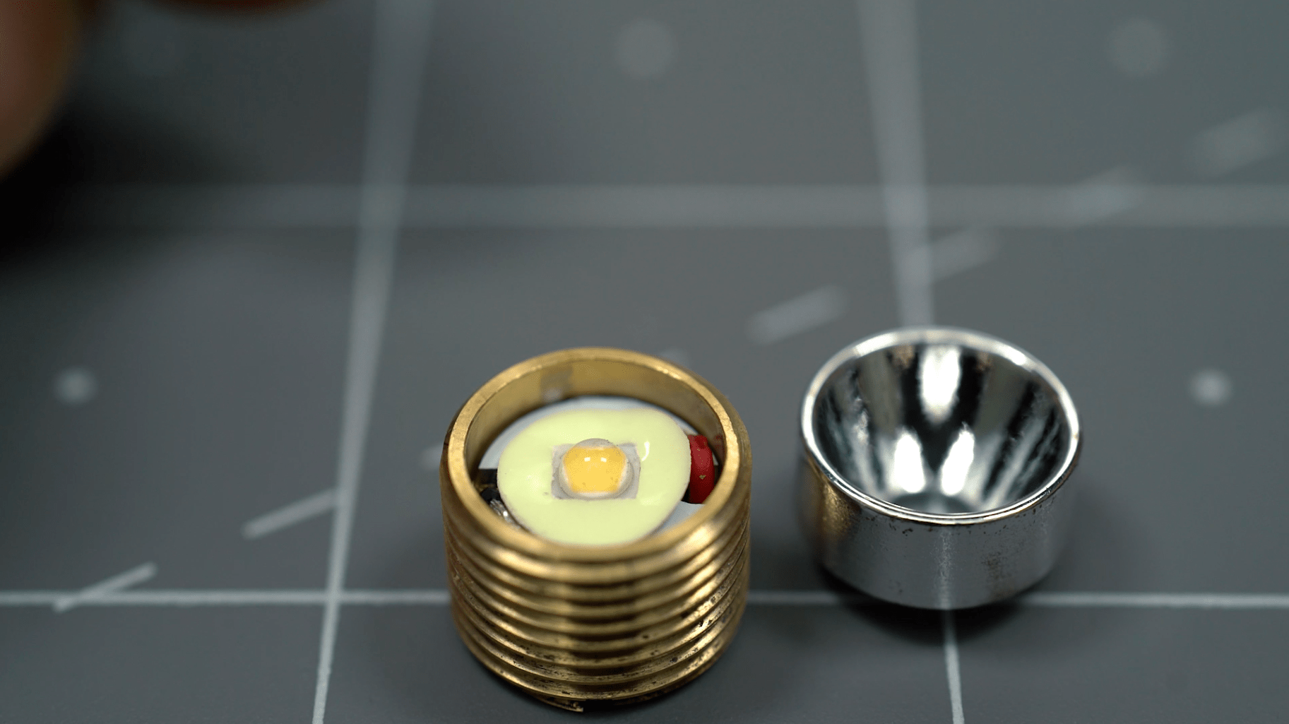 EDC 101 #1: How to Install a Tain Aurora Glow Insert – URBAN EDC®