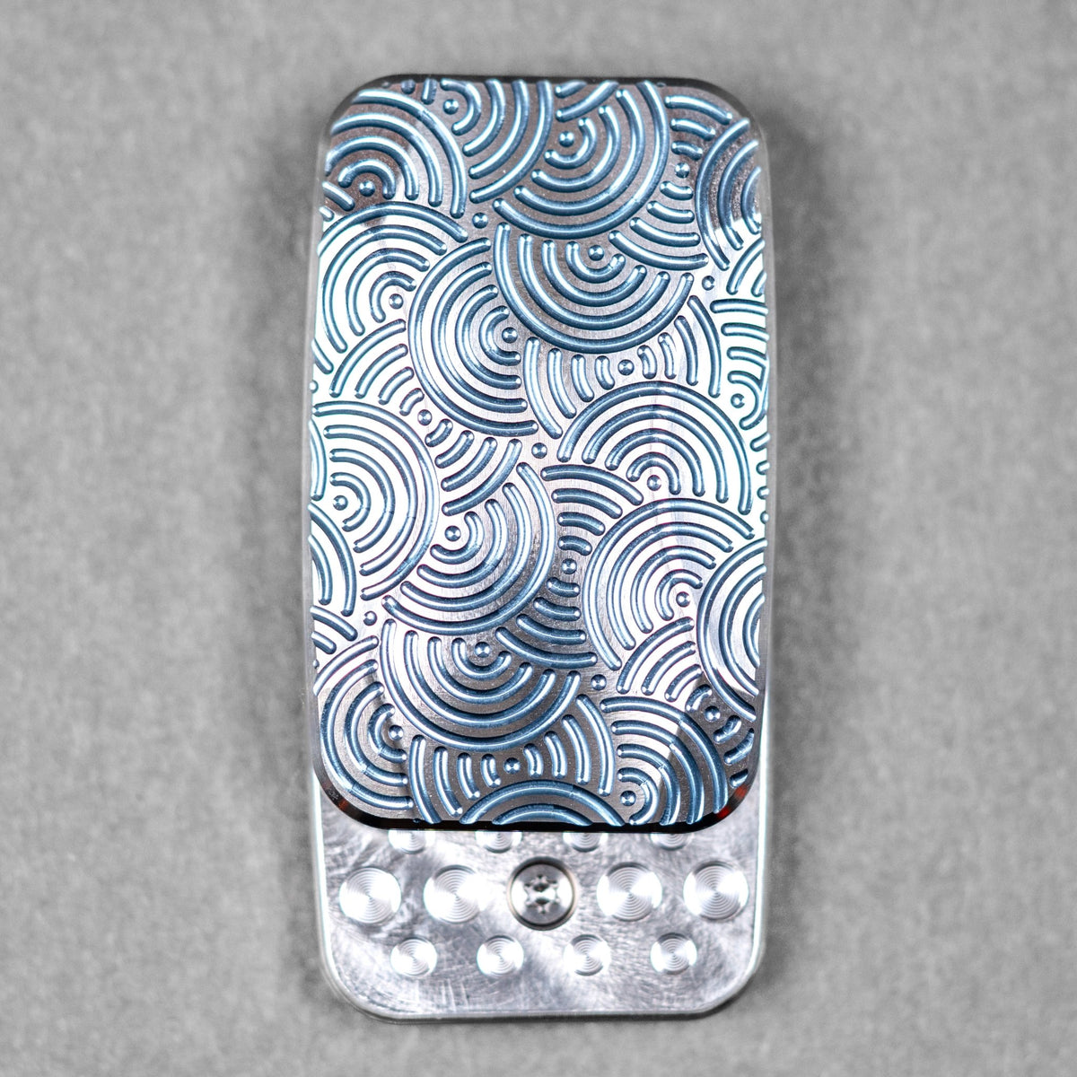 Magnus x URBAN Squashed Toad Fidget Slider - Light Blue Titanium w/ Ch ...